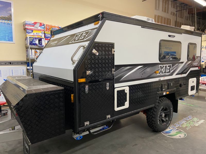 Why Choose Utility Trailer Graphics in Fullerton CA?