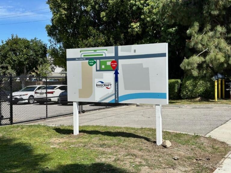 Freestanding Entrance and Directional Signs for Warehouse Operations in ...